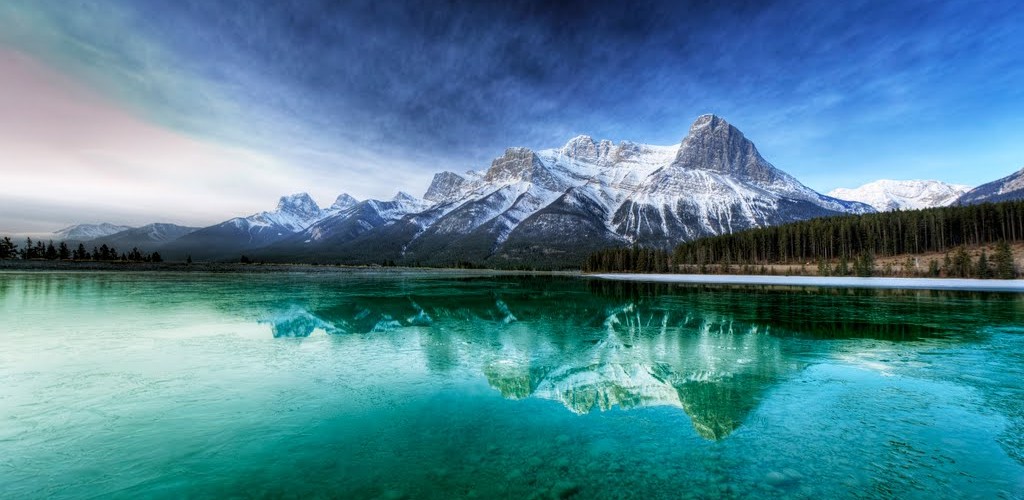 canada at emaze Presentation